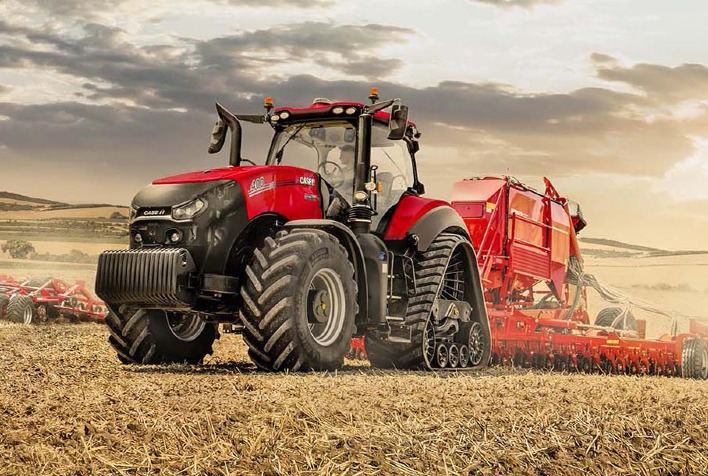 Pivot apresenta novo trator da Case IH e anuncia nova loja em Formosa ...