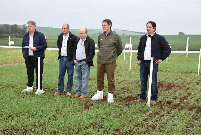 Novo CEO global da ADAMA visita o País e se impressiona com o avanço da ...